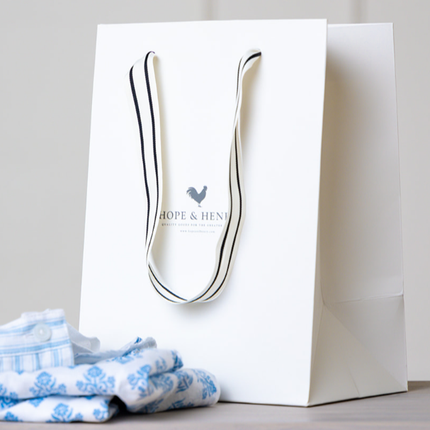 Complimentary Gift Bag (With Purchase) – Hope & Henry